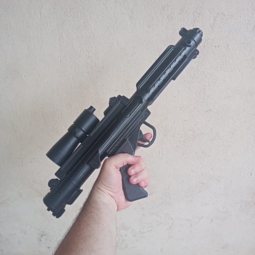 Stormtrooper Blaster E-11 – Star Wars - Geek Collection Store
